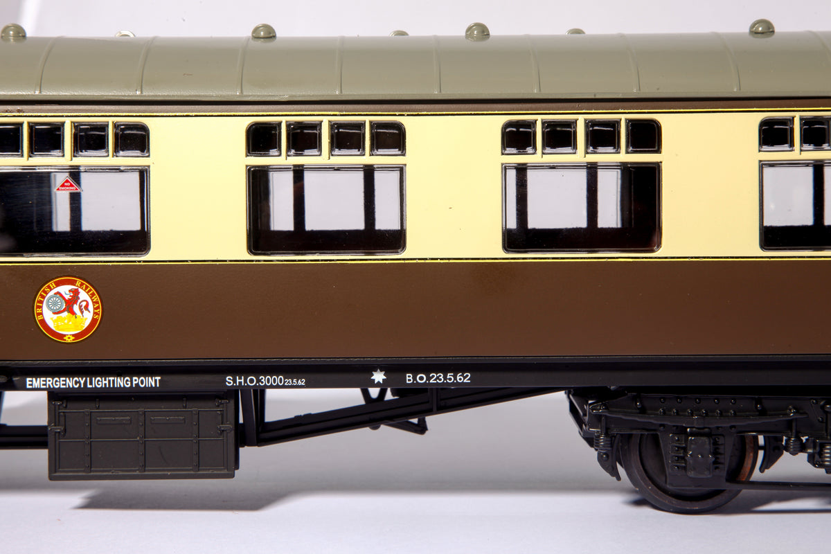1:32 Scale BR Mk1 Coach Accucraft – Maidstone Engineering Supplies
